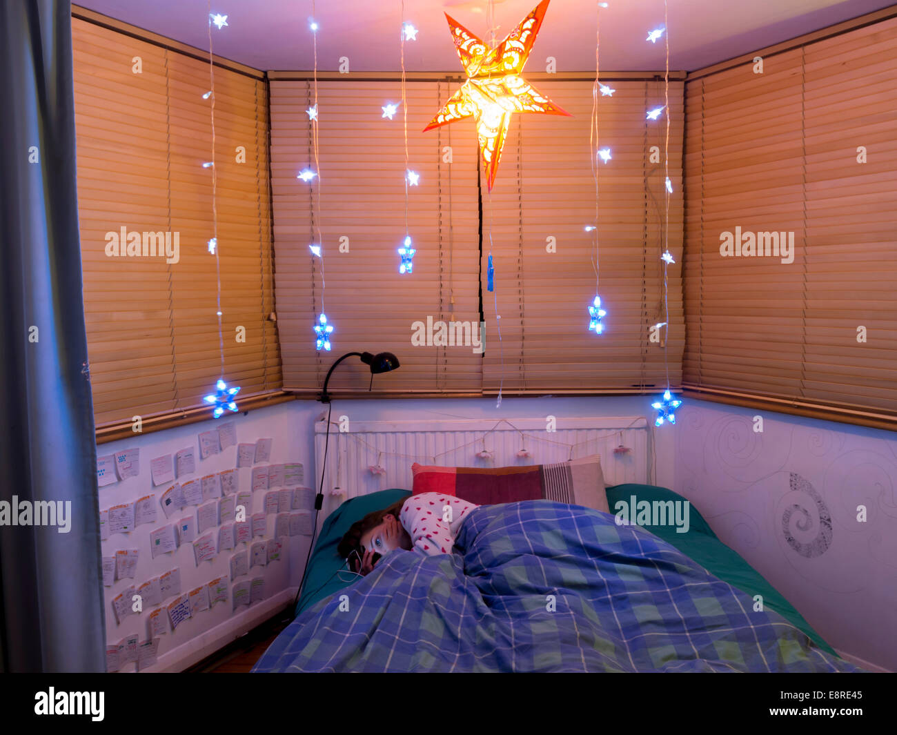 Stars sleep hi-res stock photography and images - Alamy