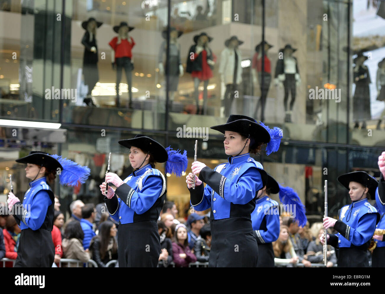 New York, USA. 13th Oct, 2014. People attend the 70th Columbus Day ...