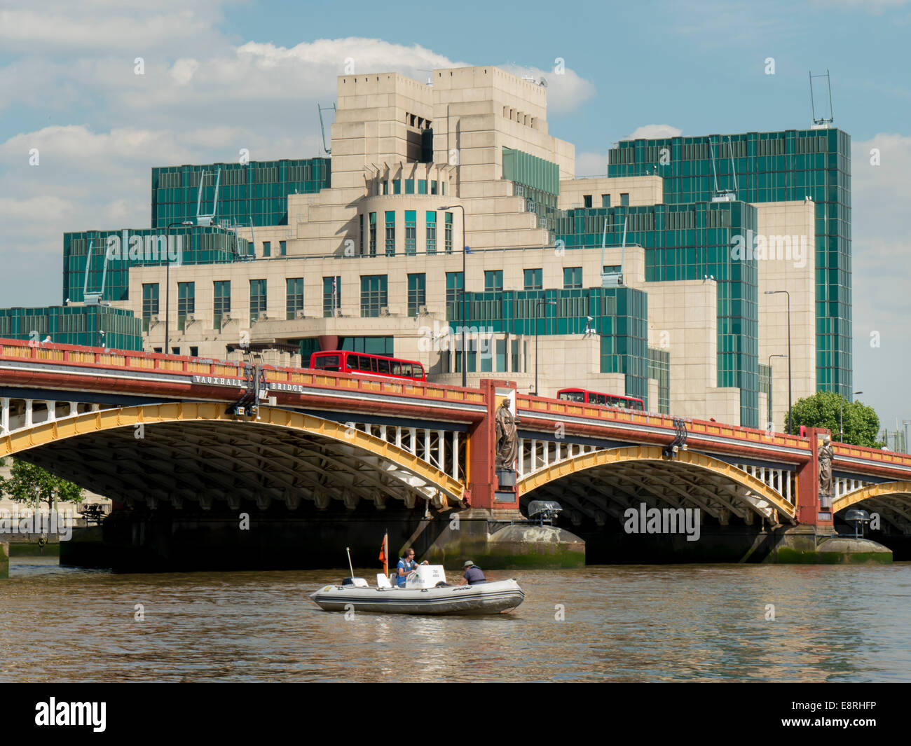 Sis building hi-res stock photography and images - Alamy