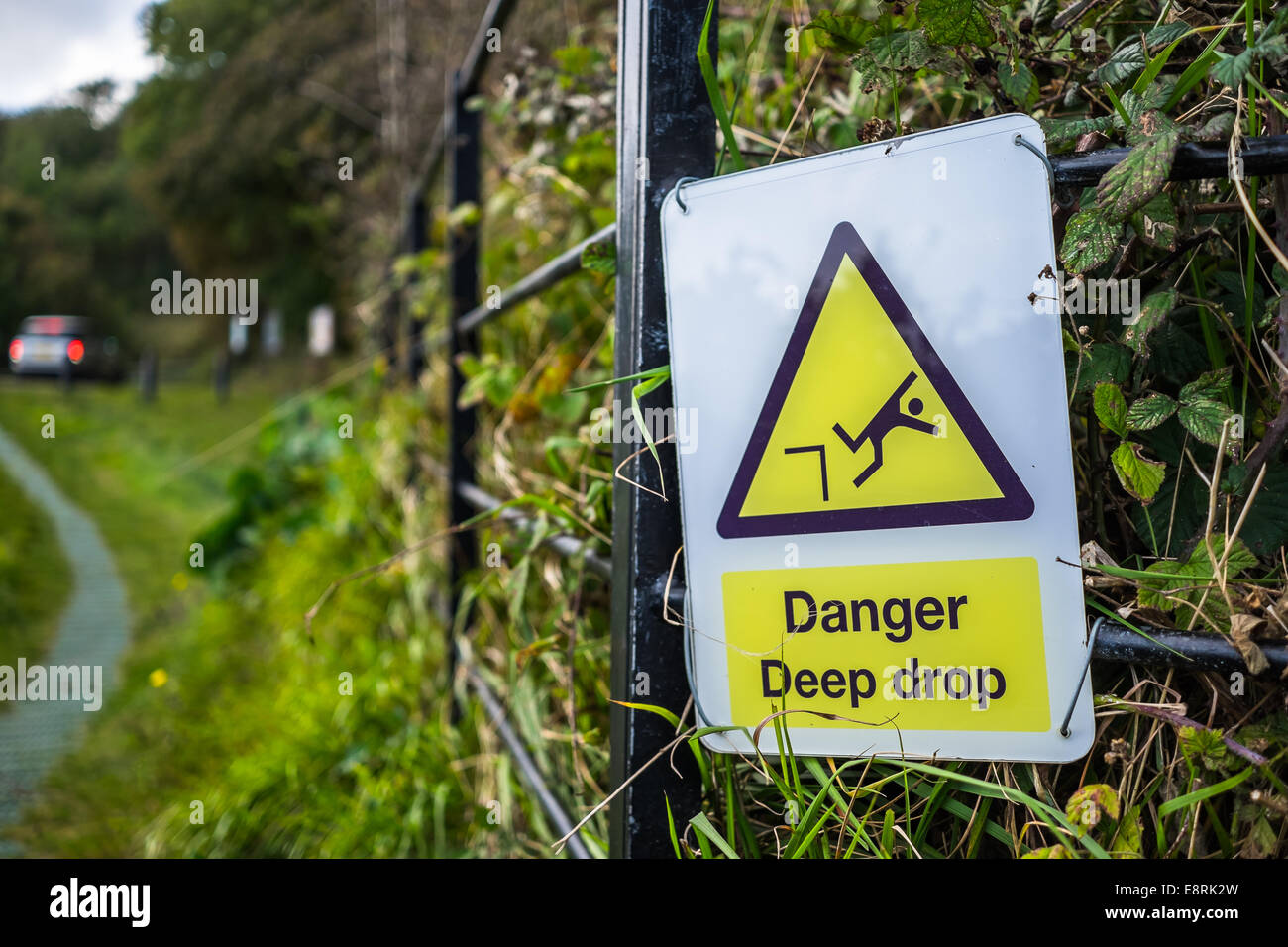 Sign "Danger Deep Drop Stock Photo - Alamy