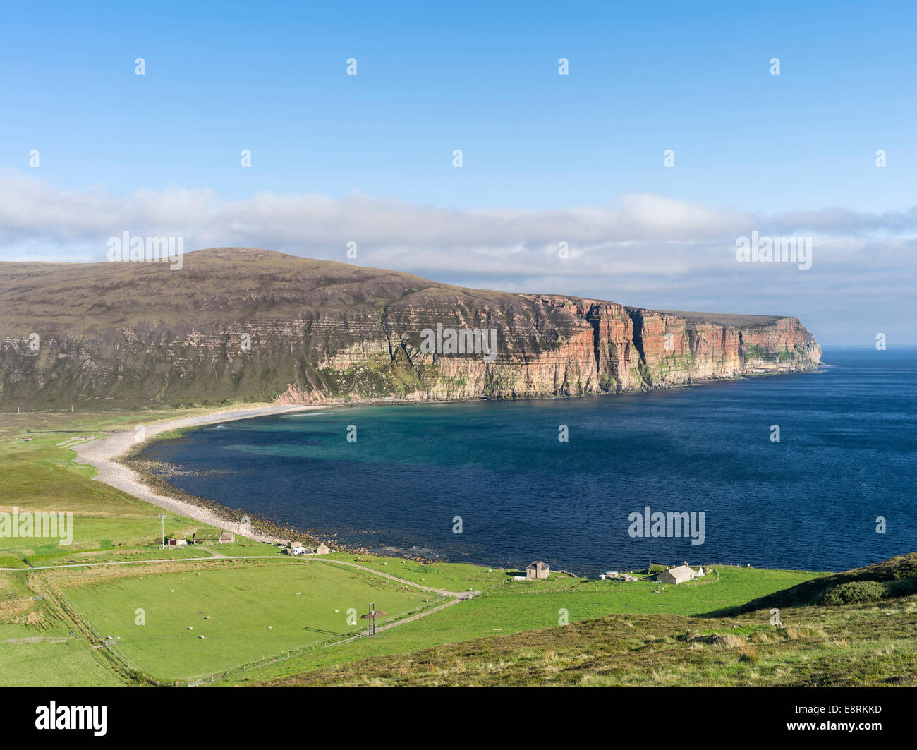 Rackwick Bay with settlement, island of Hoy, Orkney islands, Scotland ...