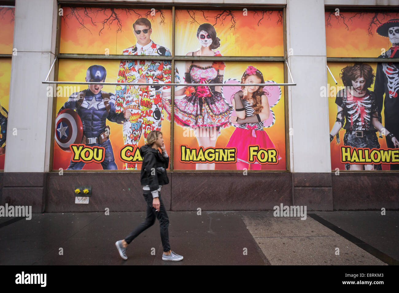 A Spirit Adventure Halloween Superstore pop-up in New York Stock Photo ...