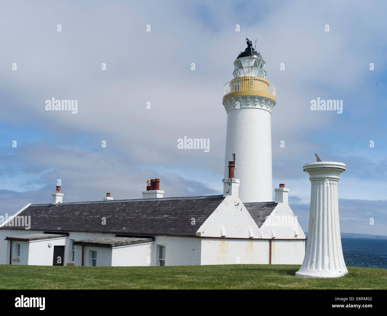 South Walls with Cantick Head lighthouse, Hoy island, Orkney islands ...