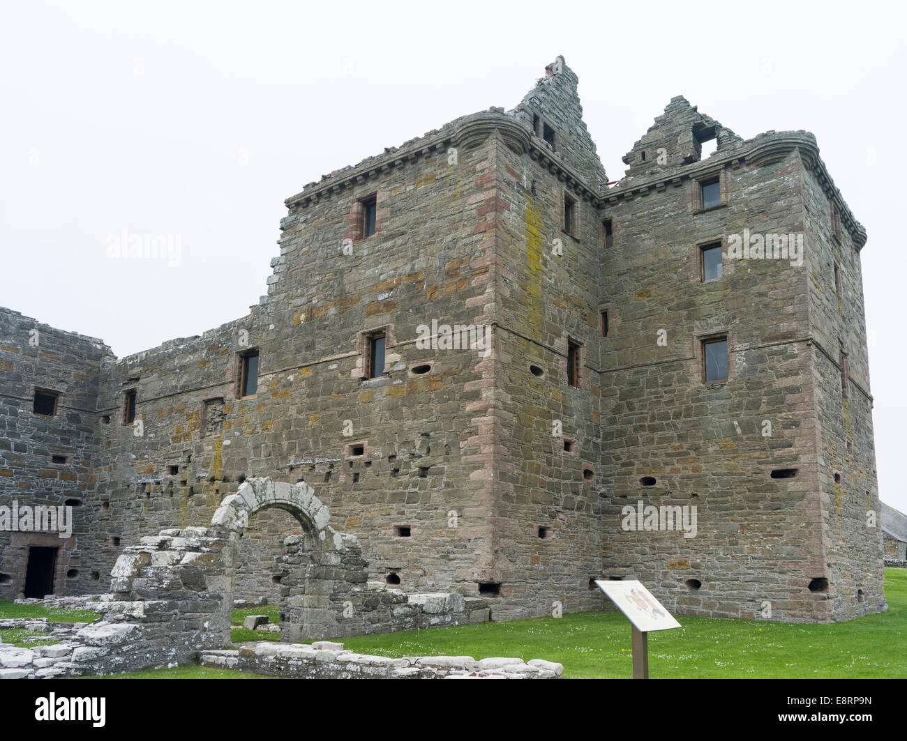 Noltland Castle on Westray, an island in the Orkney archipelago, Orkney ...