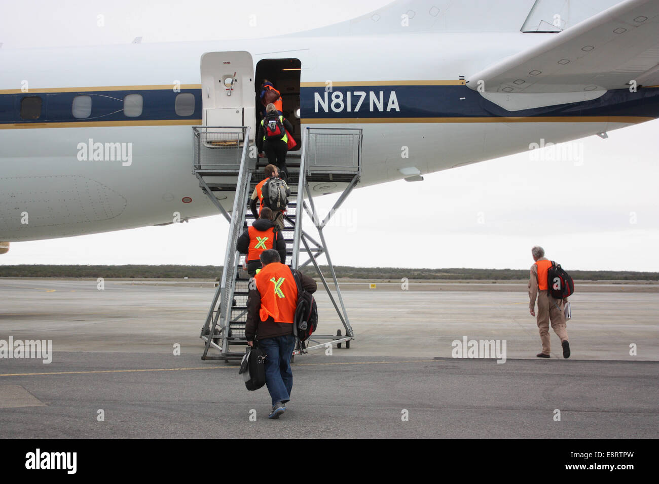 IceBridge personnel boarding NASA's DC-8 airborne laboratory on the ...
