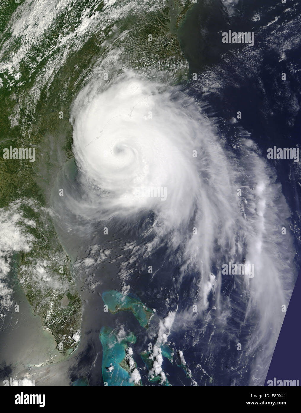 NASA's satellite captures a view of Hurricane Arthur off the coast of ...