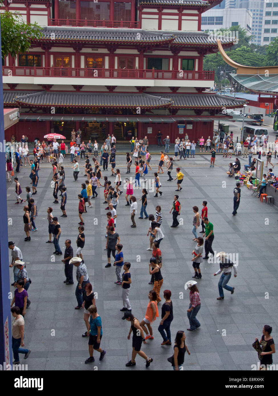 Local Country & Western dancers in Chinatown, Singapore Stock Photo - Alamy