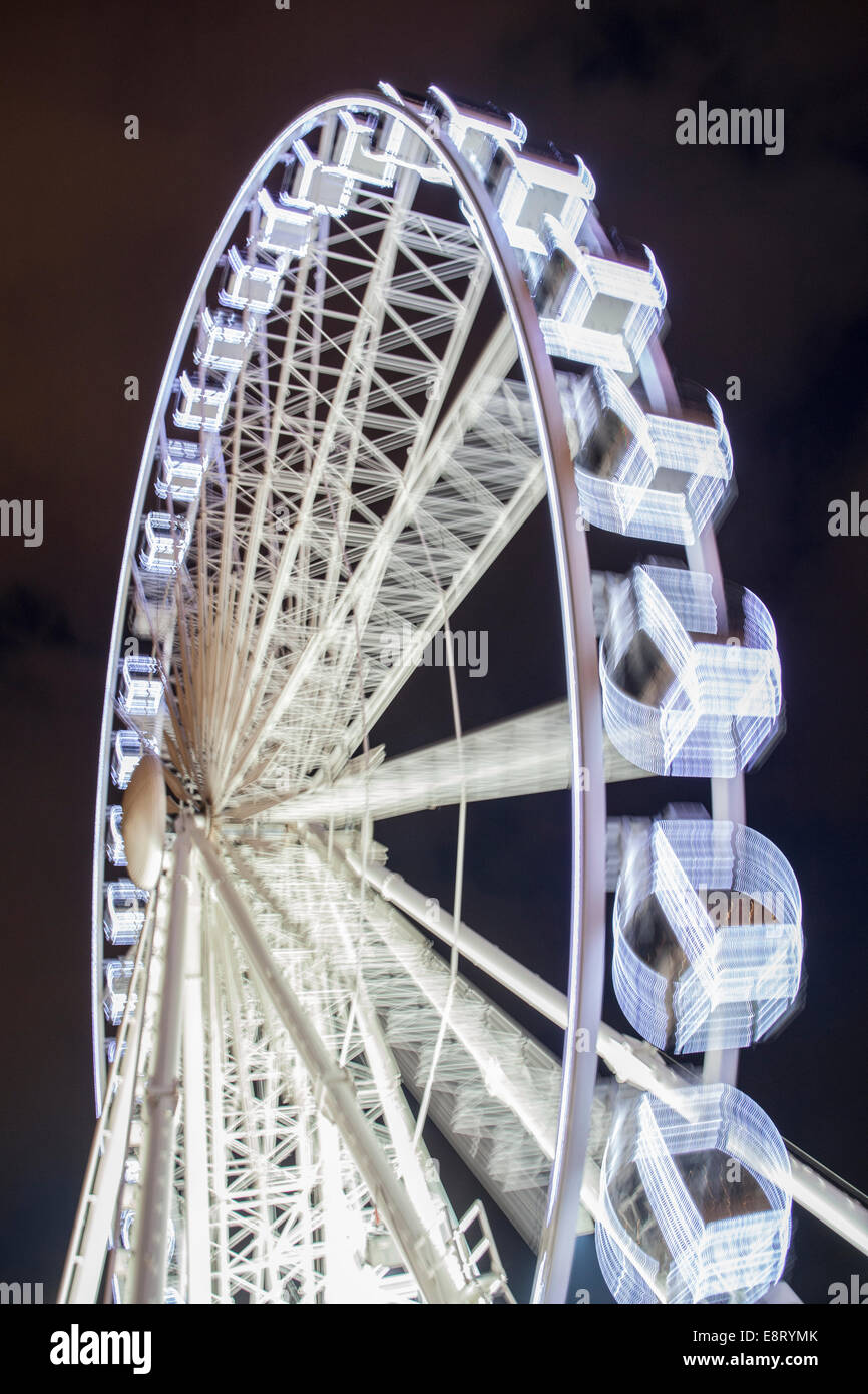The Brighton wheel tourist attraction at night Stock Photo - Alamy