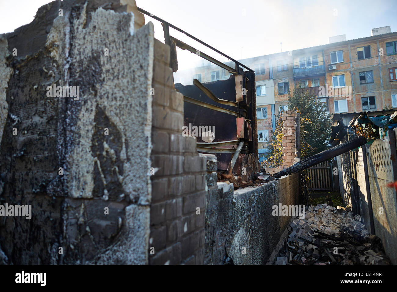 Fights between Ukrainian army and Pro-Russian Rebels near airport in ...