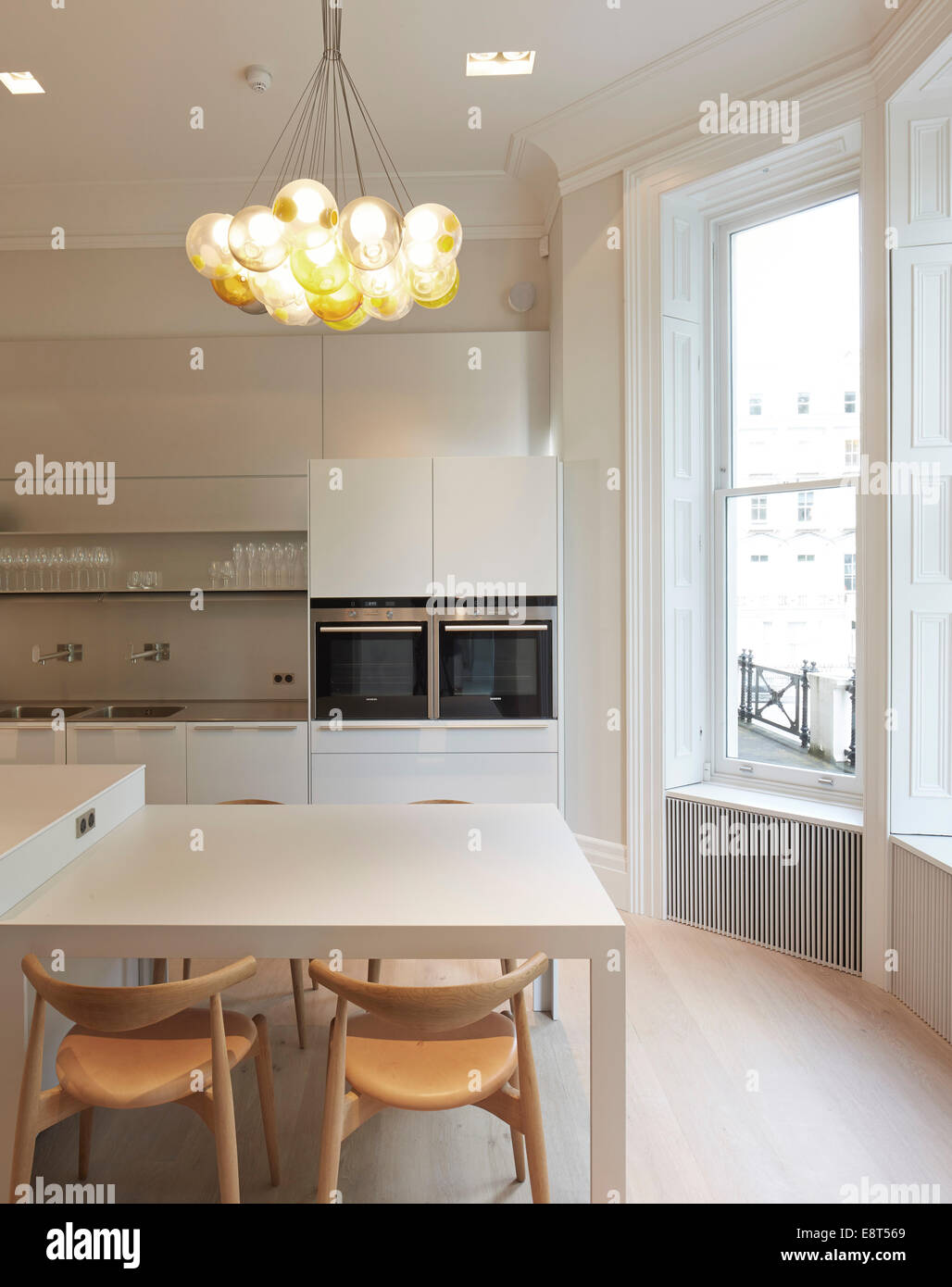 Kitchen w8 london hi-res stock photography and images - Alamy