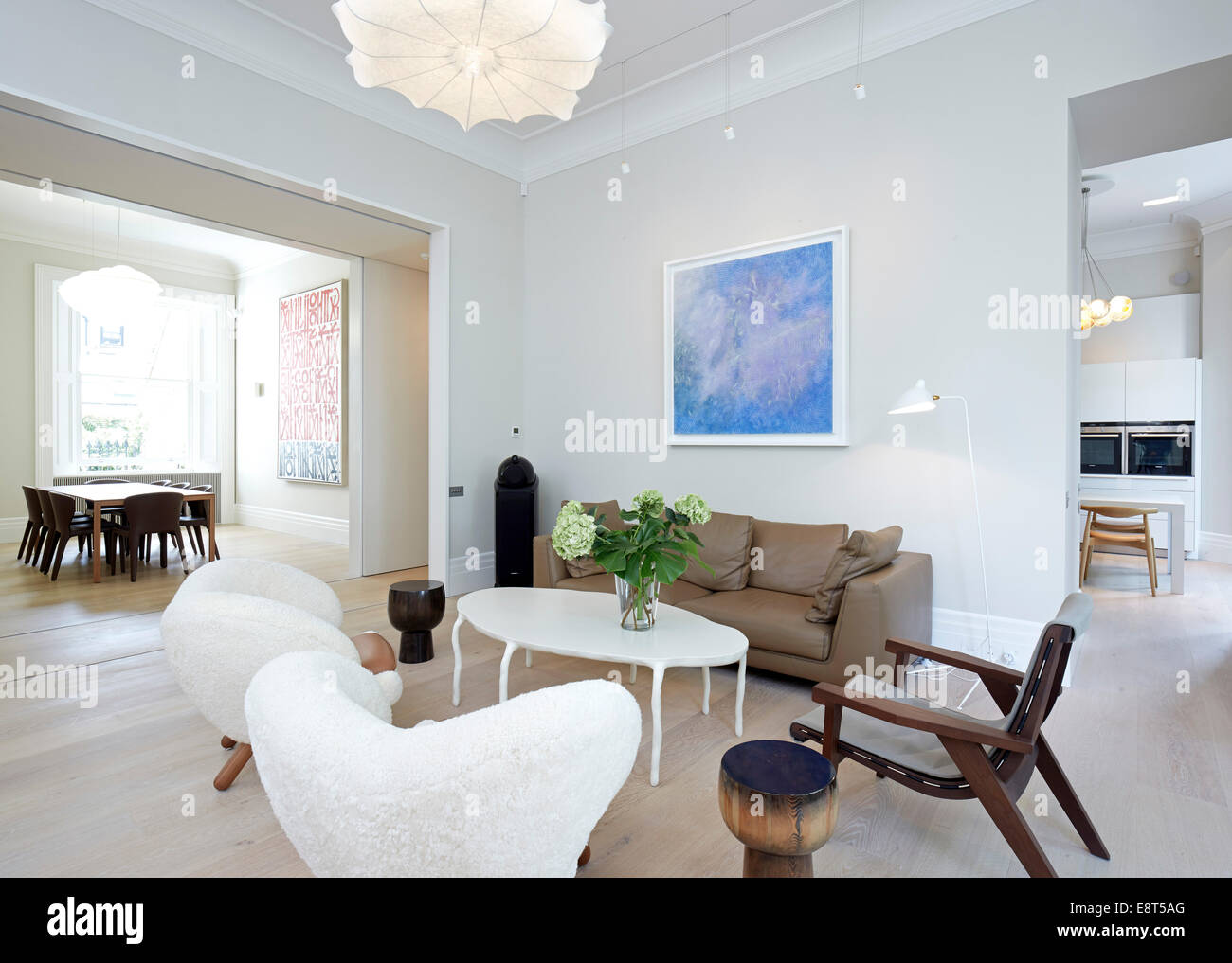 Private Apartment, London, United Kingdom. Architect: Hill Mitchell ...