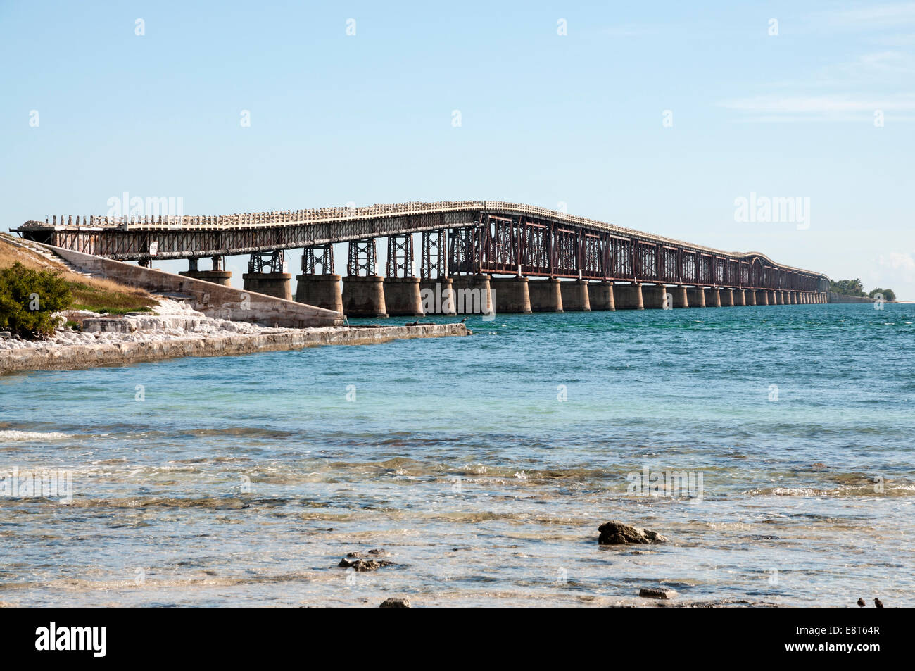 Bridge in florida keys hi-res stock photography and images - Alamy