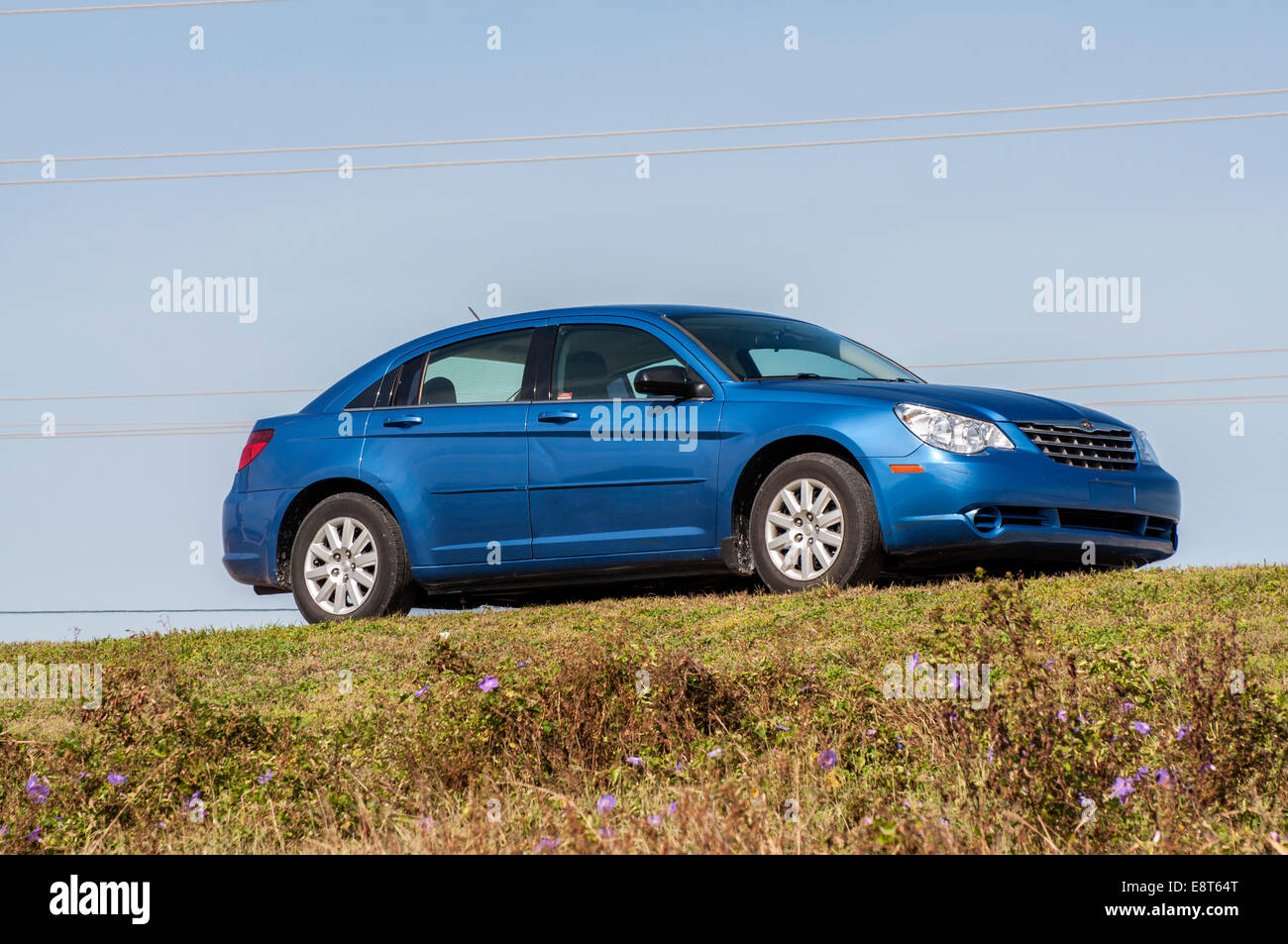 Blue Chrysler Sebring sedan from 2008 in Florida, USA Stock Photo - Alamy