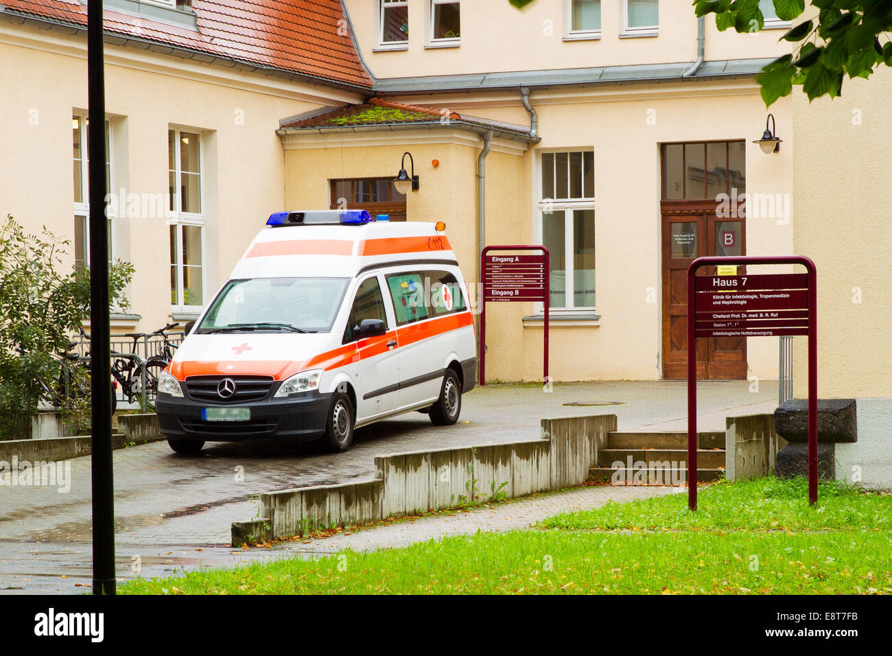 HANDOUT - View of the clinic for Infectiology at the St. Georg hospital ...