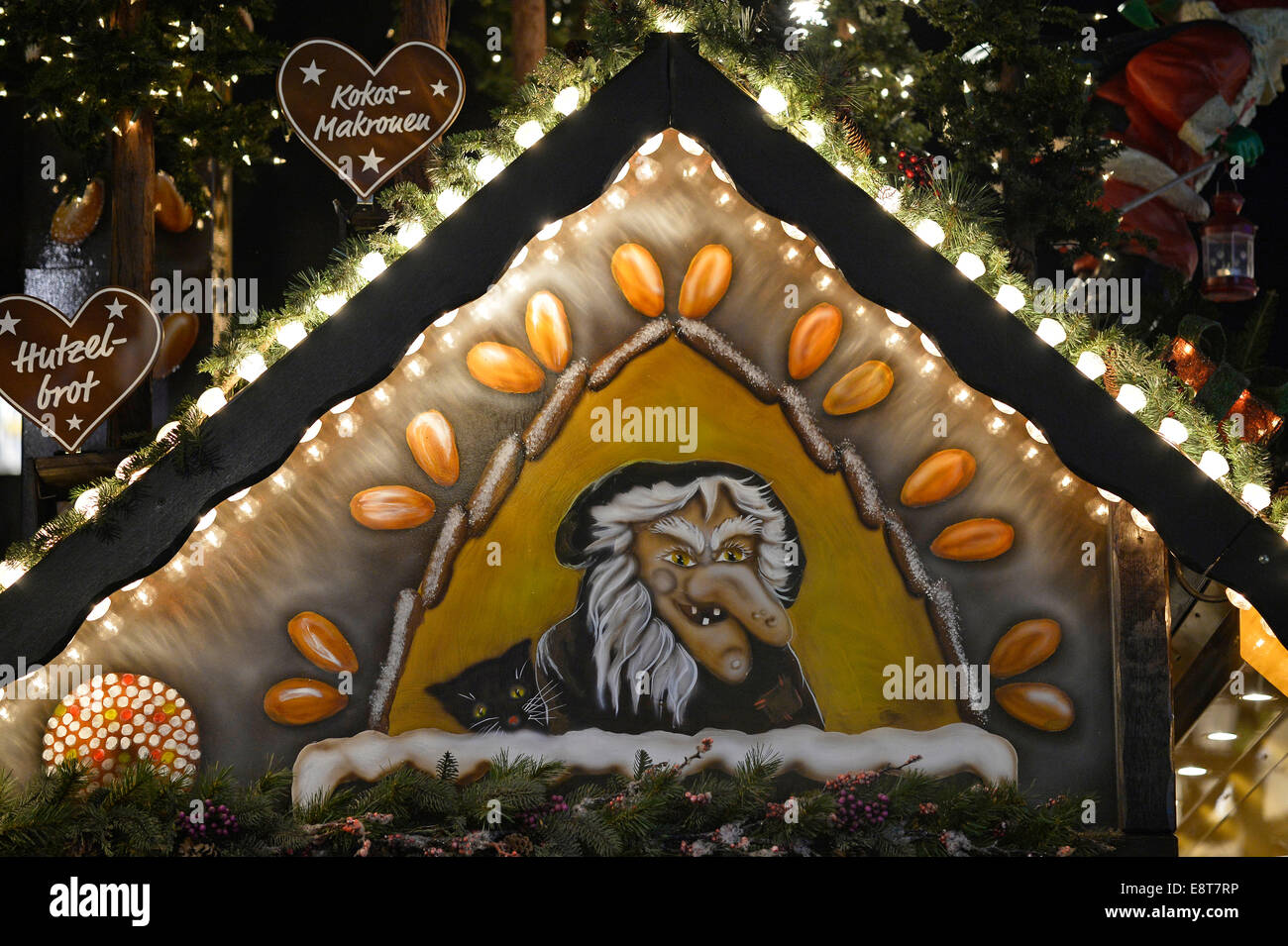 Gingerbread house, stall at a Christmas market, Stuttgart, Baden ...
