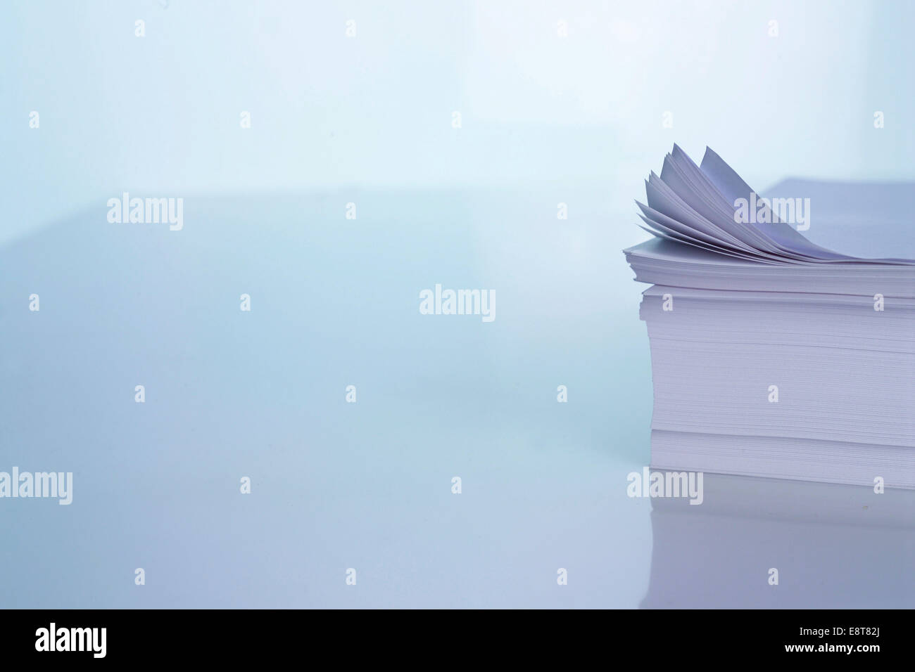 Stack of paper Stock Photo - Alamy