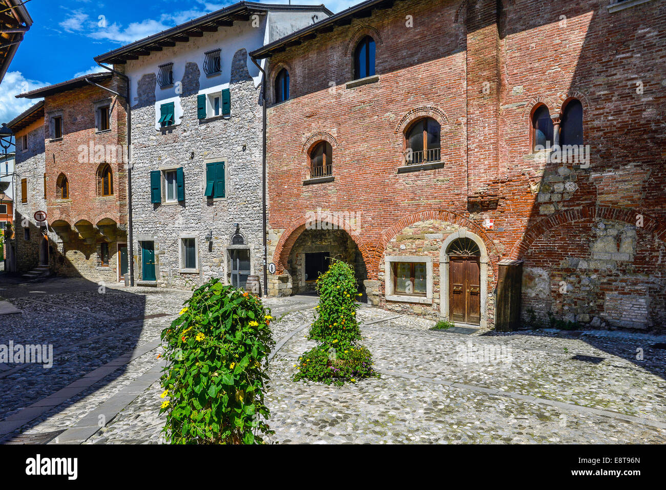 Italia Friuli V.G. Cividale Un angolo caratteristico del borgo ...