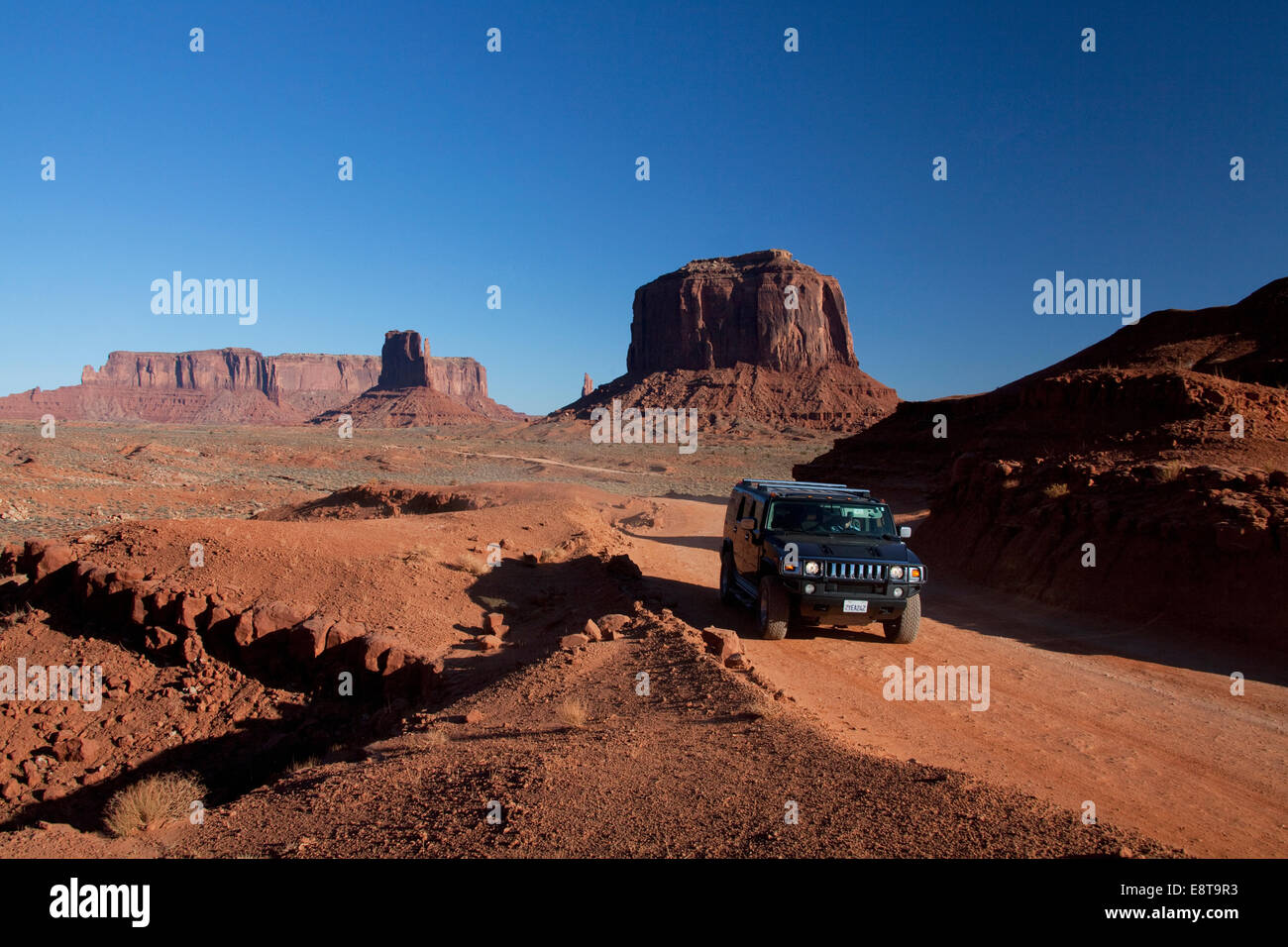 Car driving to monument valley hi-res stock photography and images - Alamy