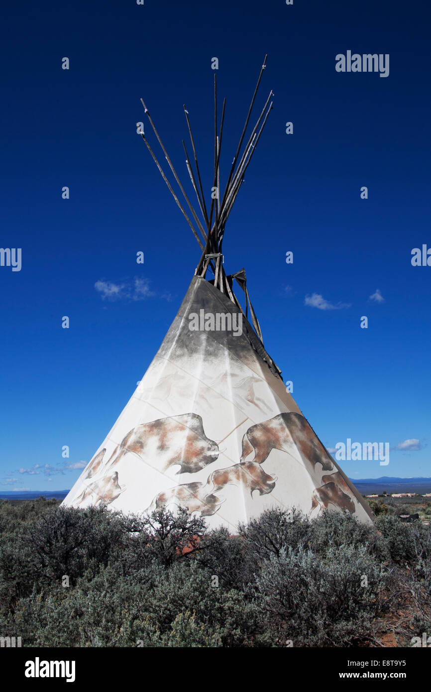Teepee architecture hi-res stock photography and images - Alamy