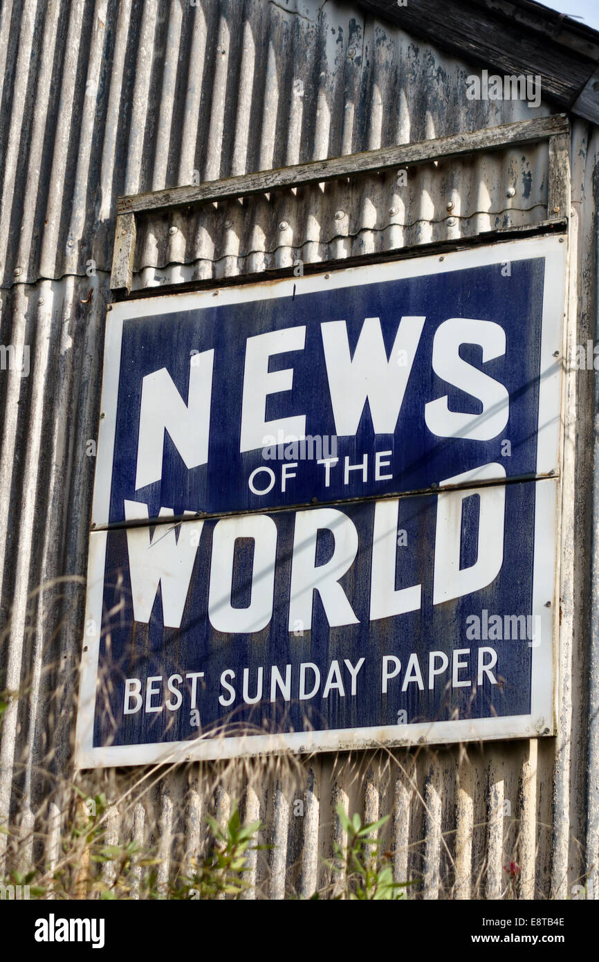 Old newspaper sign hi-res stock photography and images - Alamy