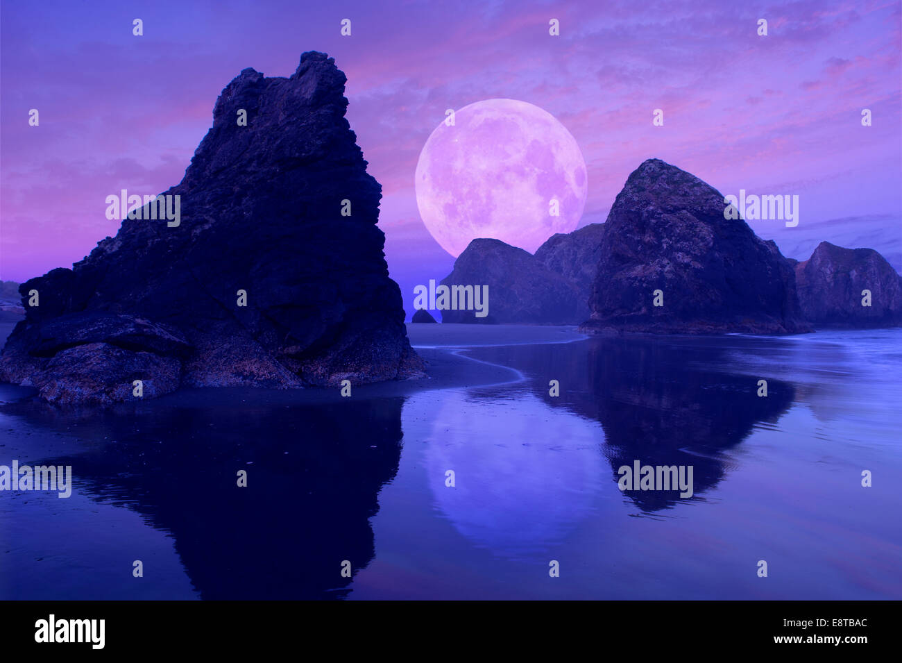 Gold beach oregon hi-res stock photography and images - Alamy