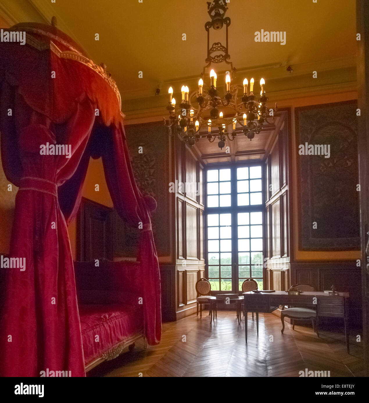 Sully home hi-res stock photography and images - Alamy