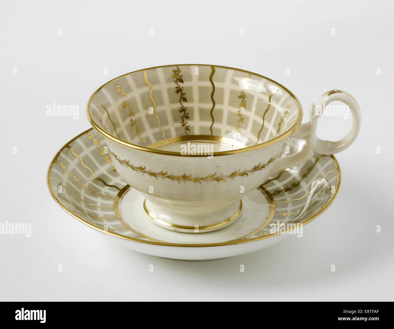 Teacup and saucer Stock Photo - Alamy