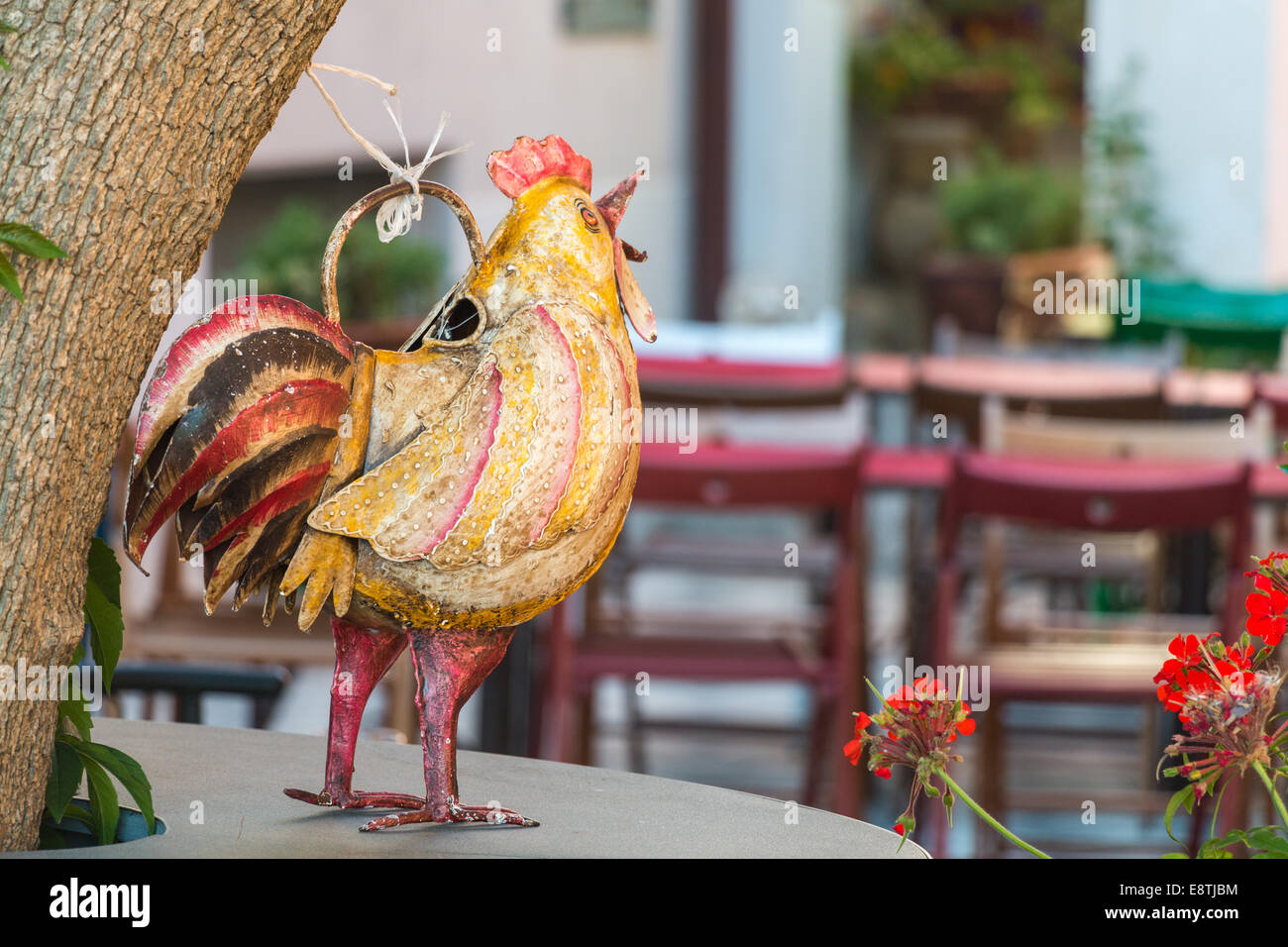 Chicken chair hi-res stock photography and images - Alamy