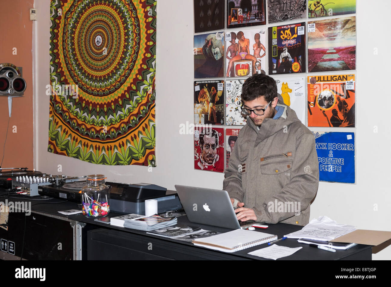 Records vinyl and posters hi-res stock photography and images - Alamy