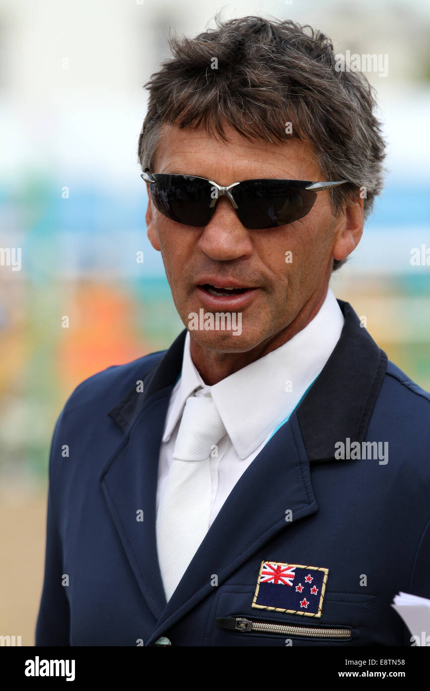 Andrew Nicholson, New Zealand Event rider Stock Photo - Alamy