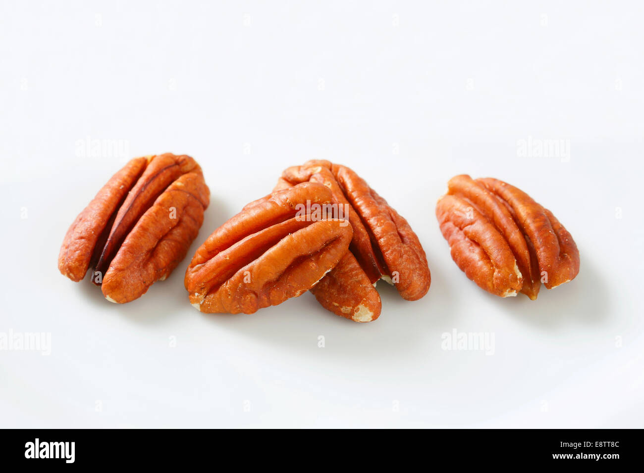 Pecan halves hi-res stock photography and images - Alamy