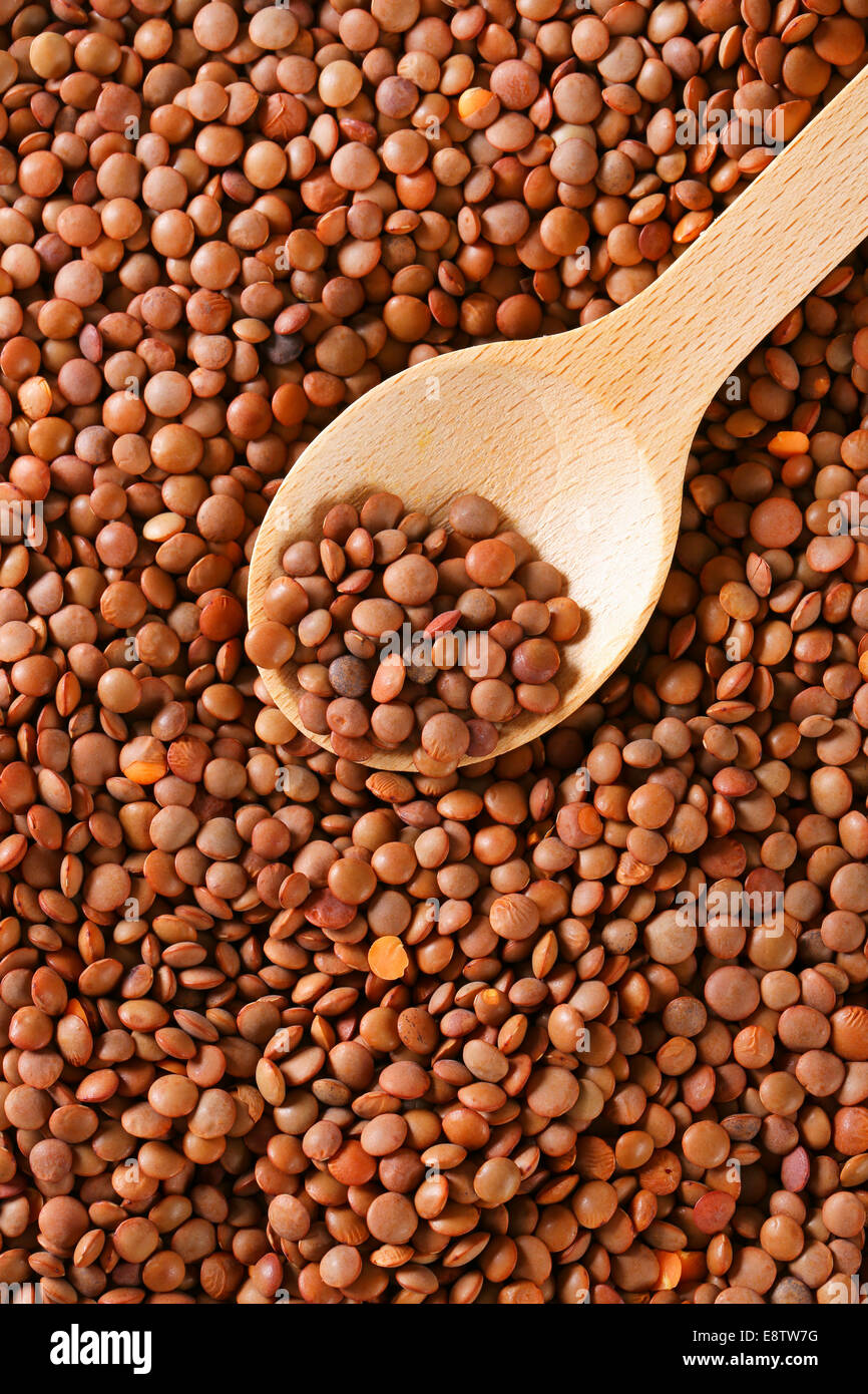 Whole red lentils - full frame Stock Photo - Alamy