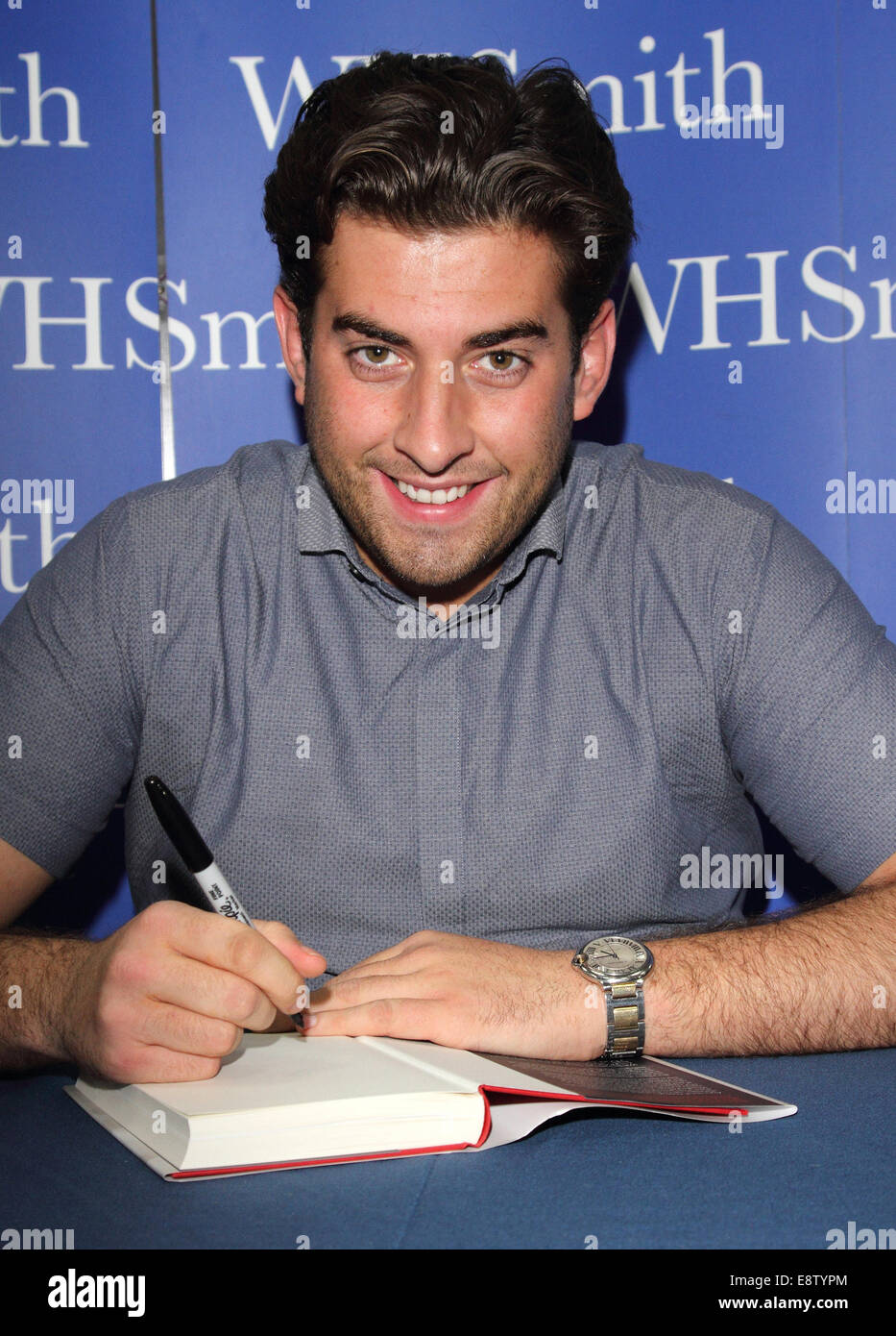 Midsummer arcade hi-res stock photography and images - Alamy