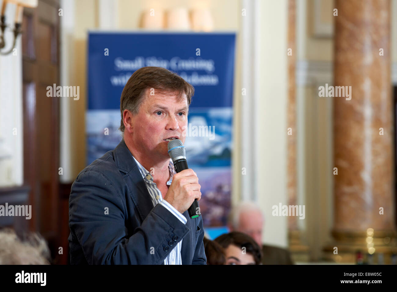 Marcus Berkmann journalist and author Stock Photo - Alamy