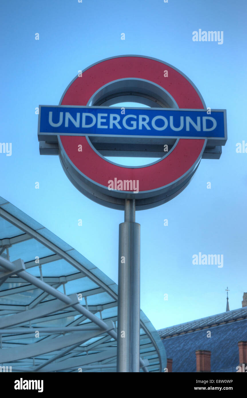 London Underground station sign Stock Photo - Alamy