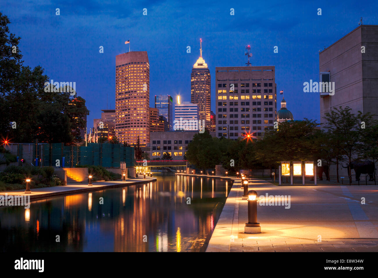 View of Indianapolis skyline from the Canal at night Stock Photo - Alamy