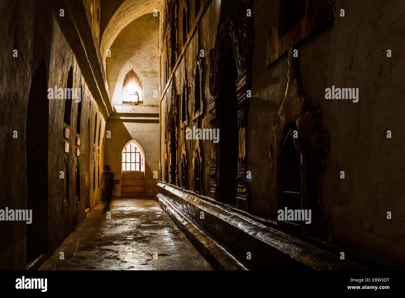 Bagan myanmar burma temple hi-res stock photography and images - Alamy