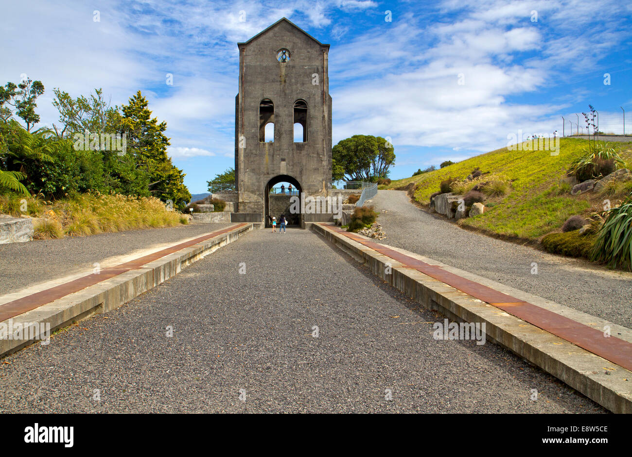 Cornish pumphouse at Waihi's gold mine Stock Photo - Alamy