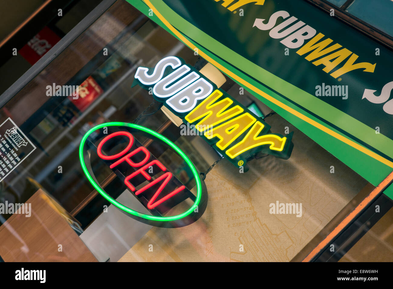 Subway sandwich shop hi-res stock photography and images - Alamy