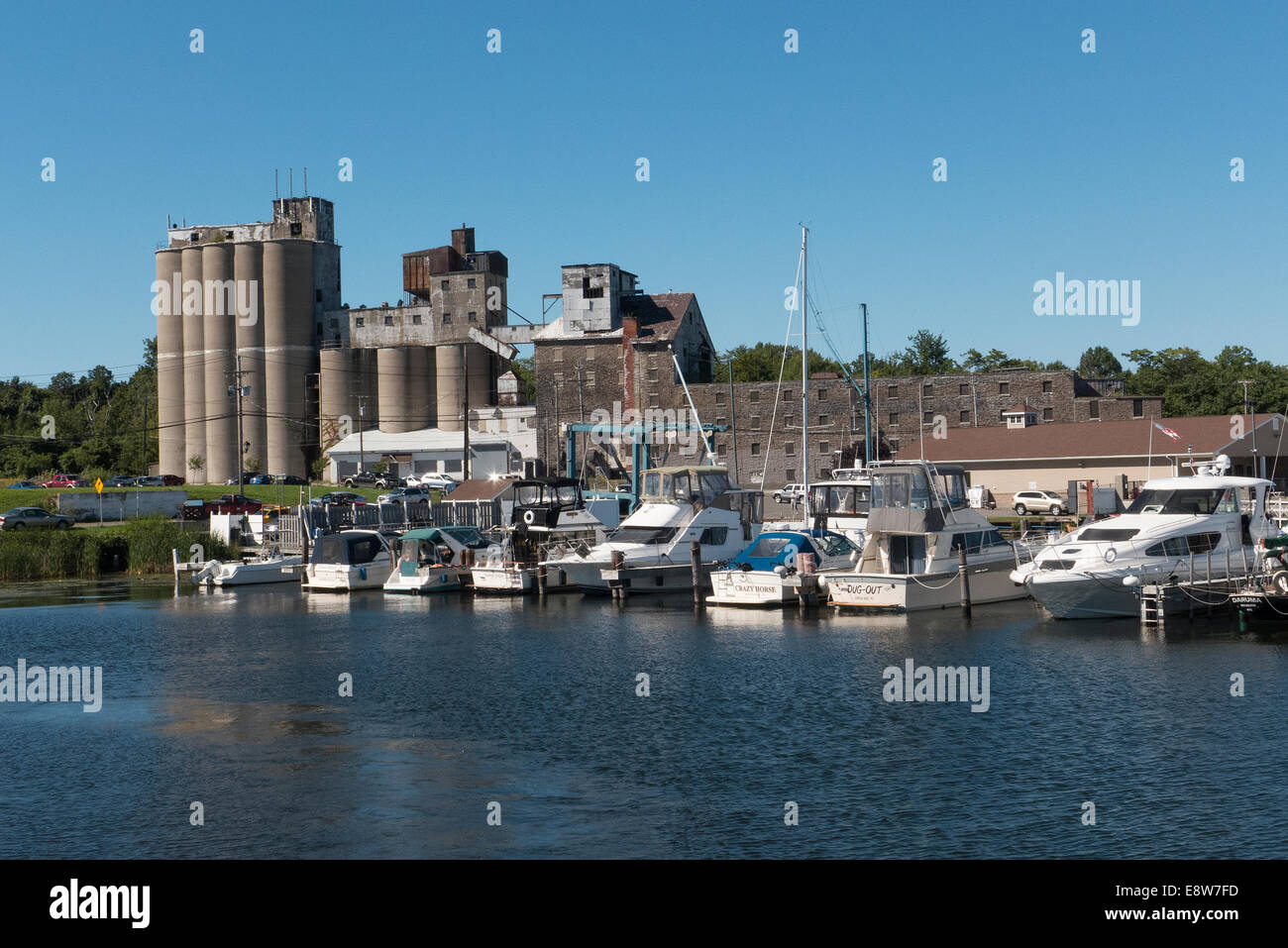 Pleasure bay hi-res stock photography and images - Alamy