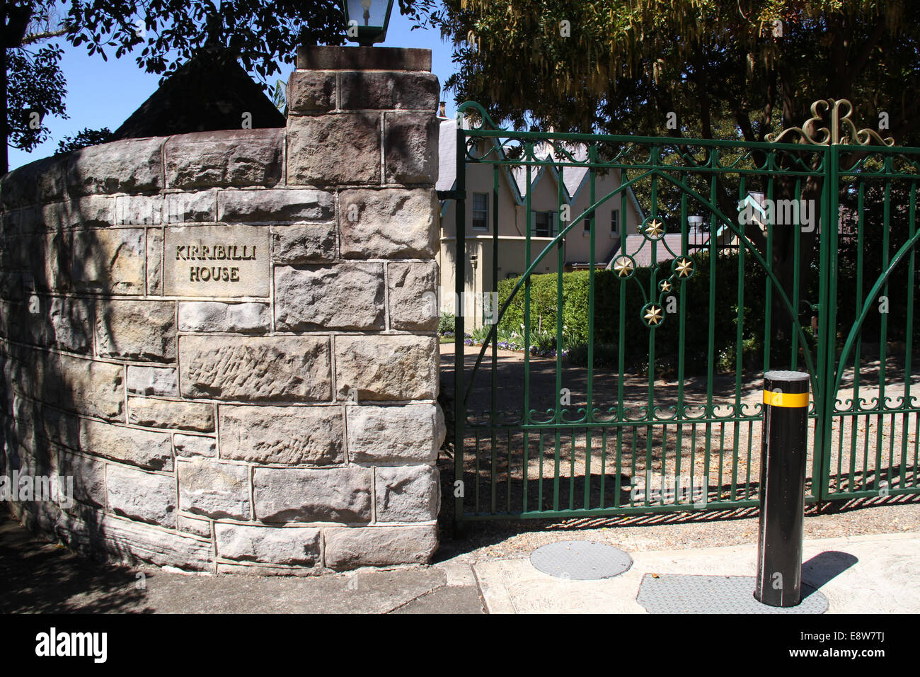 Kirribilli House is the official residence of the Australian Prime ...