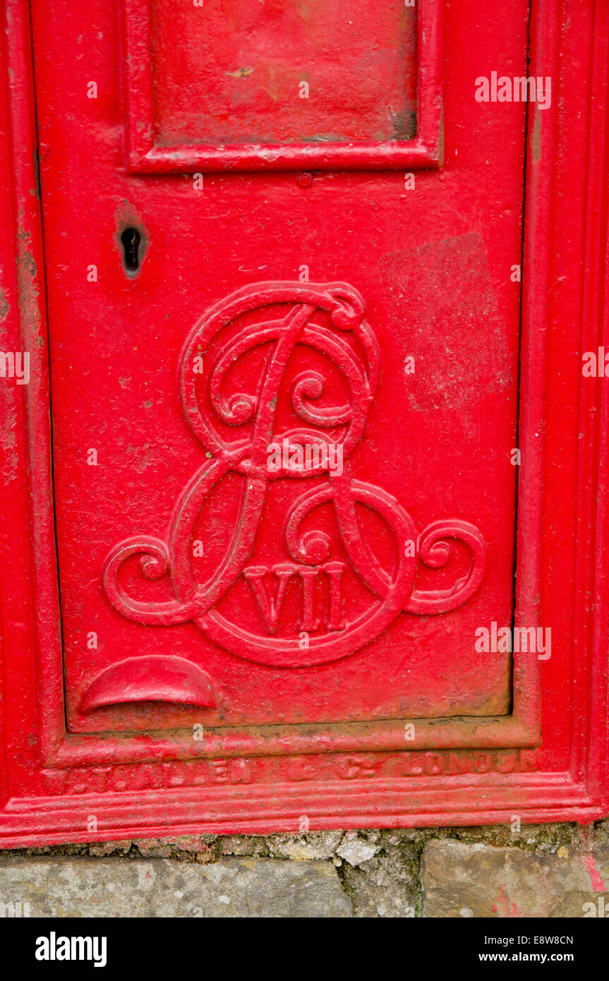 Edward Vii Post Box High Resolution Stock Photography and Images - Alamy