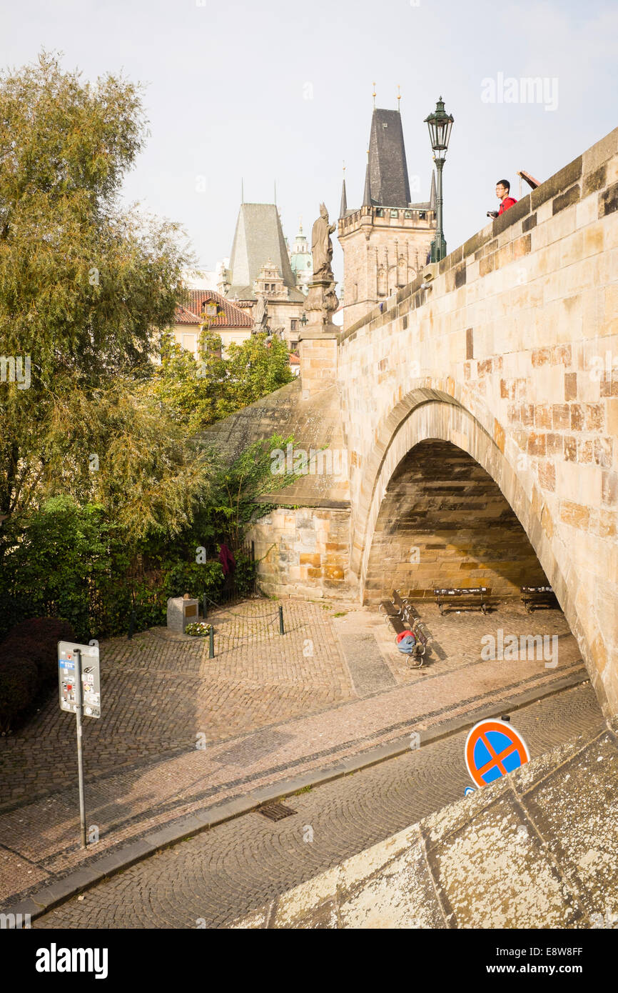 Lying bridge hi-res stock photography and images - Alamy