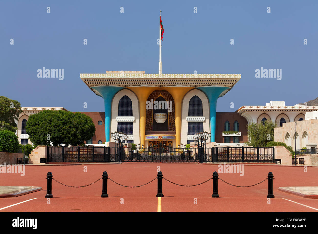 Al Alam Sultan's Palace, Muscat, Oman Stock Photo - Alamy