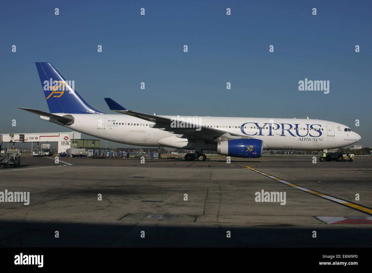 Cyprus plane hi-res stock photography and images - Alamy