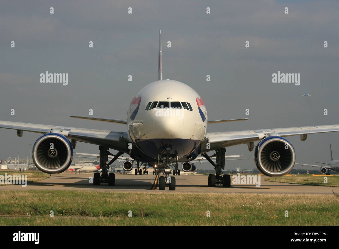 Ba 777 hi-res stock photography and images - Alamy