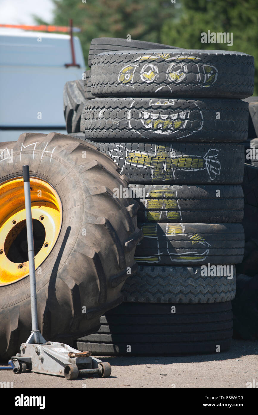 Tractor Tire Drawing