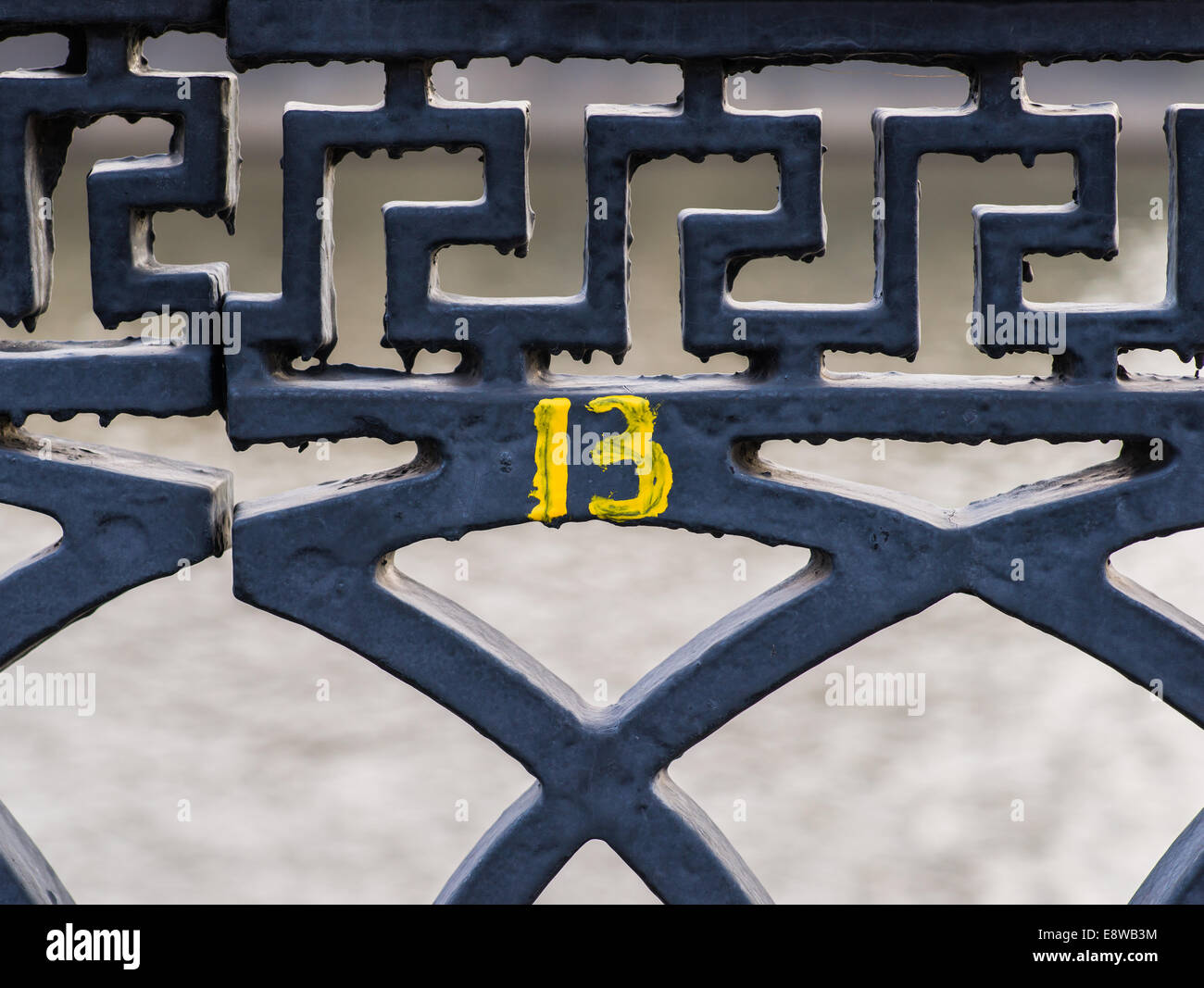 Sagging rail hi-res stock photography and images - Alamy