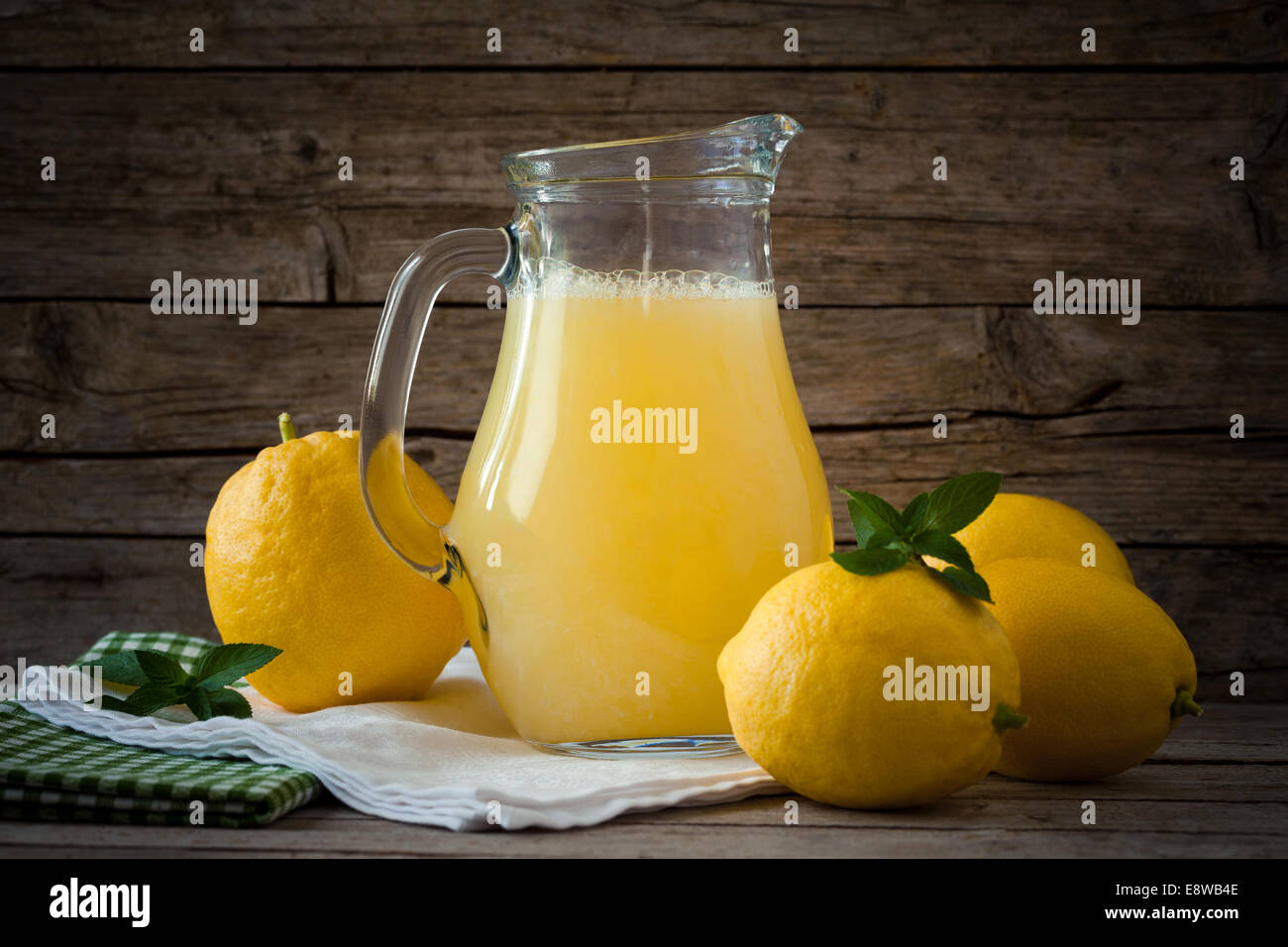 Lemonade And Lemons Stock Photo - Alamy