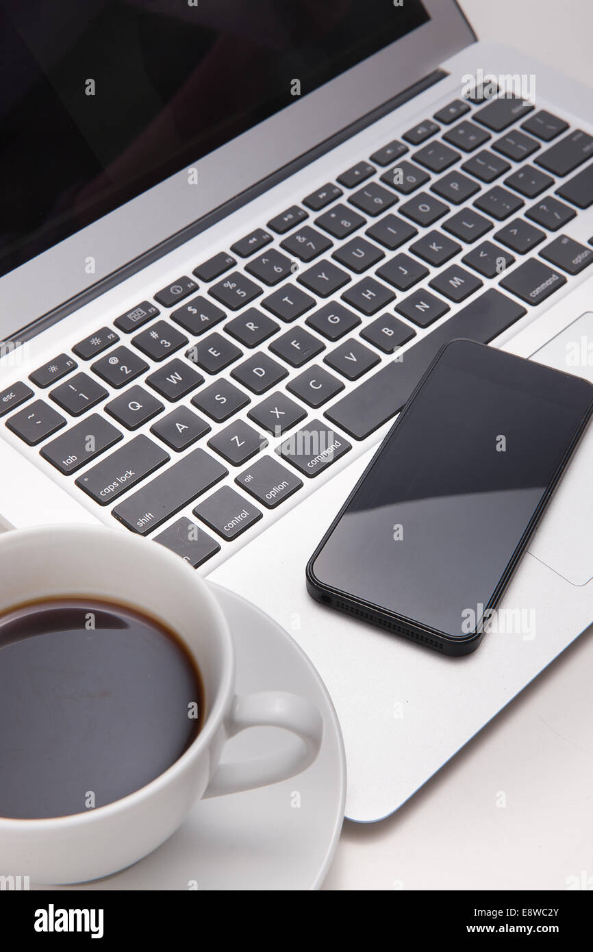 Telefon laptop hi-res stock photography and images - Alamy